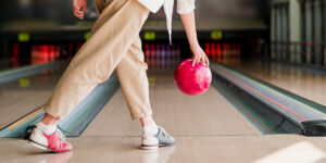 How to Bowl Better Quickly - Easy Bowling Tips for Beginners